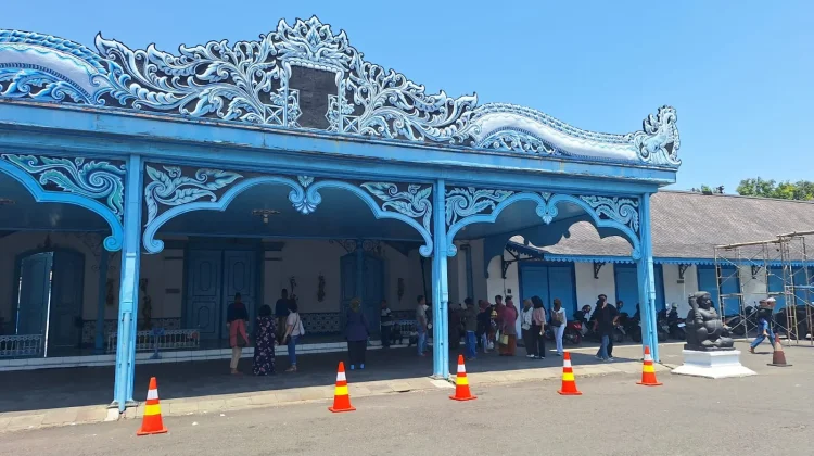 Polresta Surakarta Imbau Warga Waspada saat Saksikan Kirab Malam 1 Suro ...