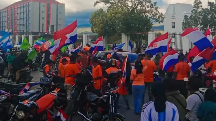 Pawai Kendaraan Warnai Euforia Piala Dunia di Wamena - RRI.co.id