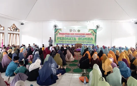 Ratusan Jemaah Ikuti Istighotsah Akbar di Gunung Labuhan - RRI.co.id