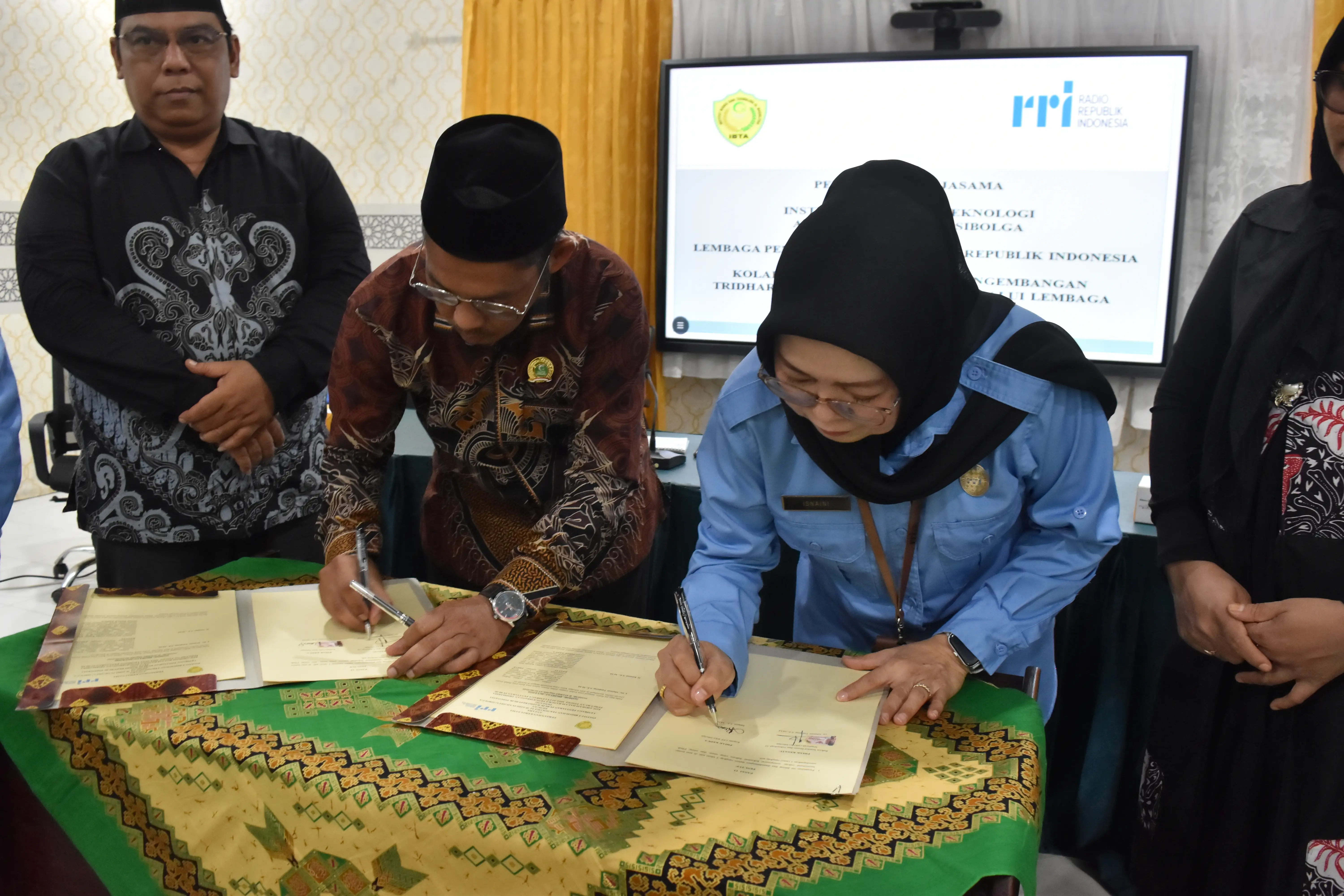 RRI Sibolga dan IBTA Al Washliyah Resmi Berkolaborasi - RRI.co.id